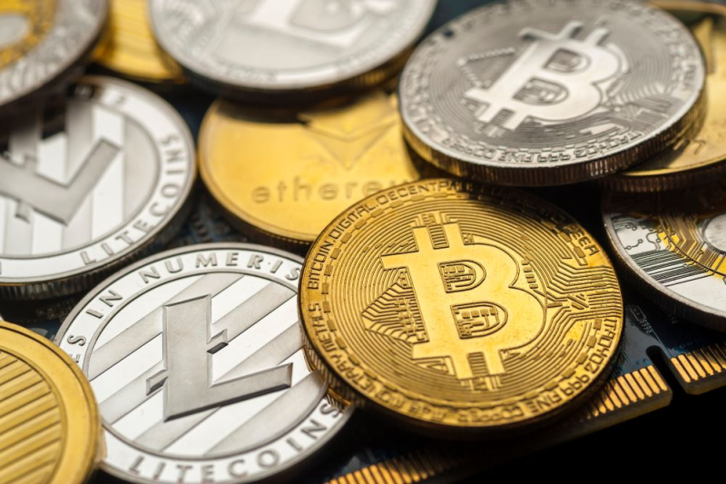 The World’s Biggest Crypto Firm Is Melting Down | Businessdesk